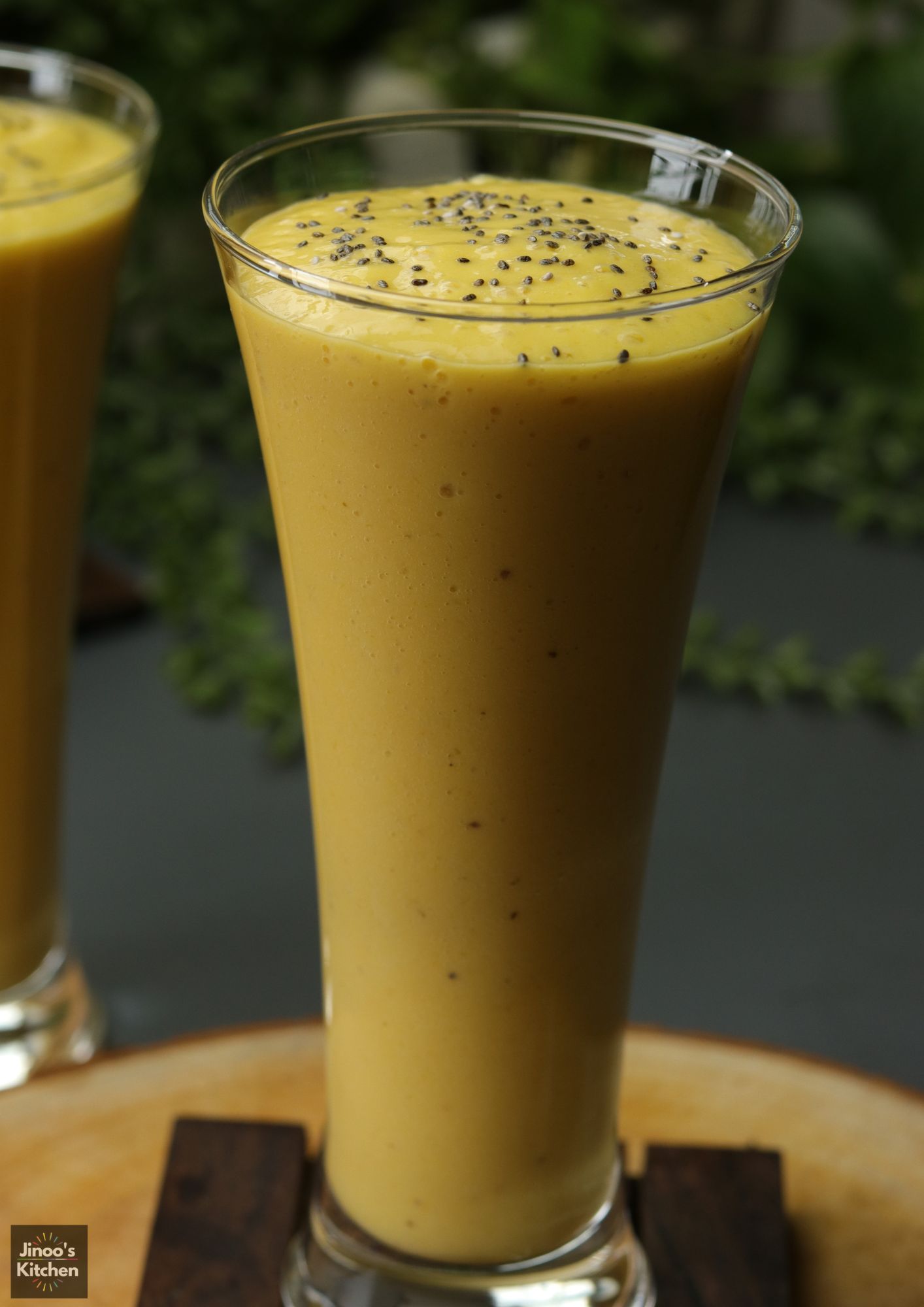 Golden Delight Smoothie | 30 smoothie recipes (7/30) | Creamy Mango ...