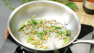 Sajjige Bajil Recipe: Udupi's Traditional Upma and Poha Breakfast Combo ...