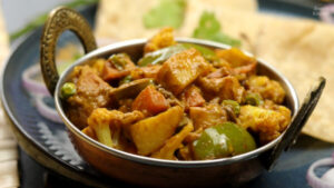 Kerala Kadai Vegetable Curry with Homemade Spice Powder (Kadai masala ...