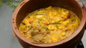 Kerala Kadai Vegetable Curry with Homemade Spice Powder (Kadai masala ...