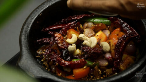 Red Cowpeas Curry for Chapathi | Kerala Style Vanpayar Masala Jinoo's ...